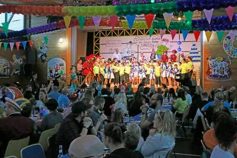 Nachwuchsnarren lassen's in Fleisbach und Bellersdorf krachen