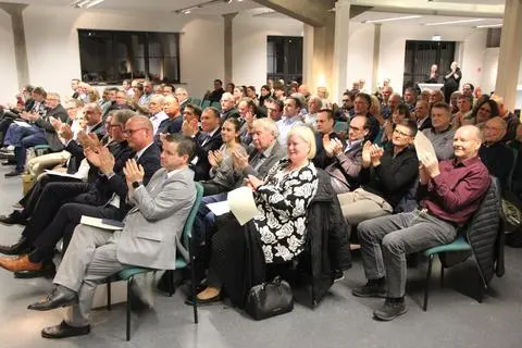 Neuer Bürgermeister: Fokus auf Transparenz und Vertrauen in Selters