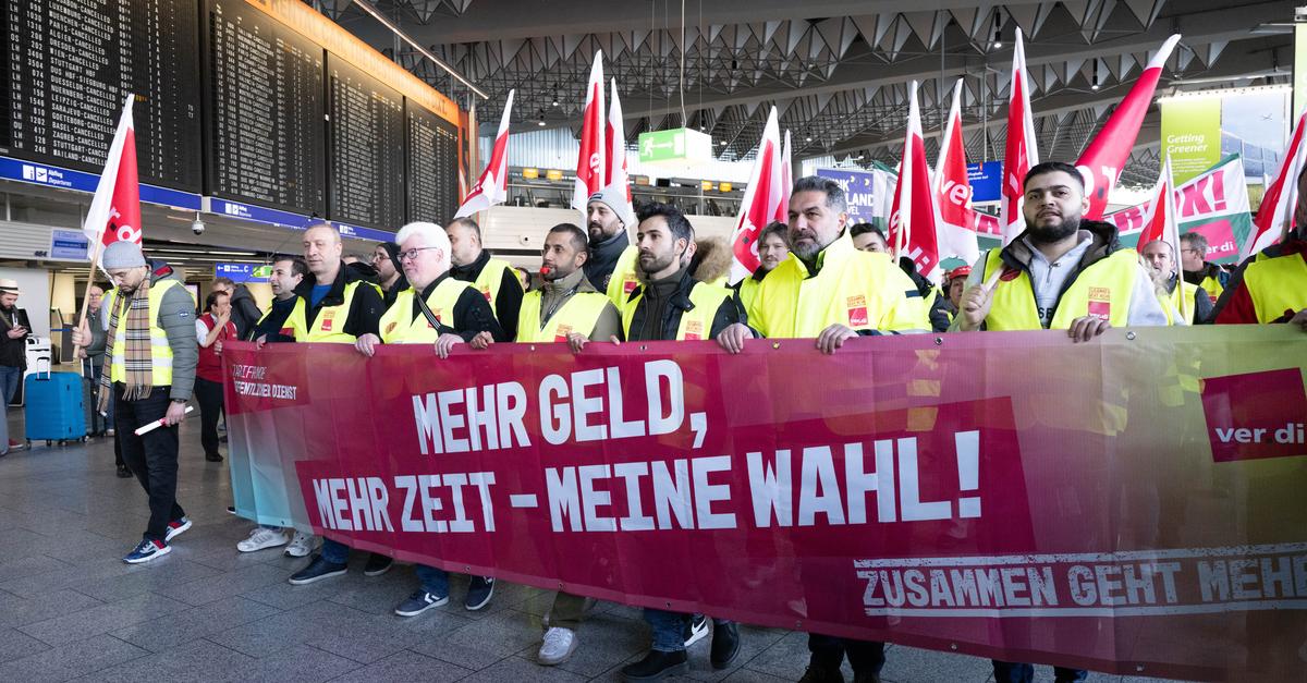 Warnstreiks am Frankfurter Flughafen: Mehr als 150.000 Passagiere betroffen