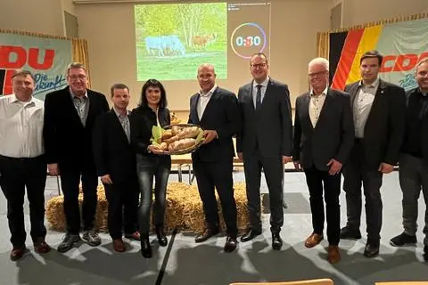Aktuelle Herausforderungen der Landwirtschaft: Diskussion mit Minister Jung