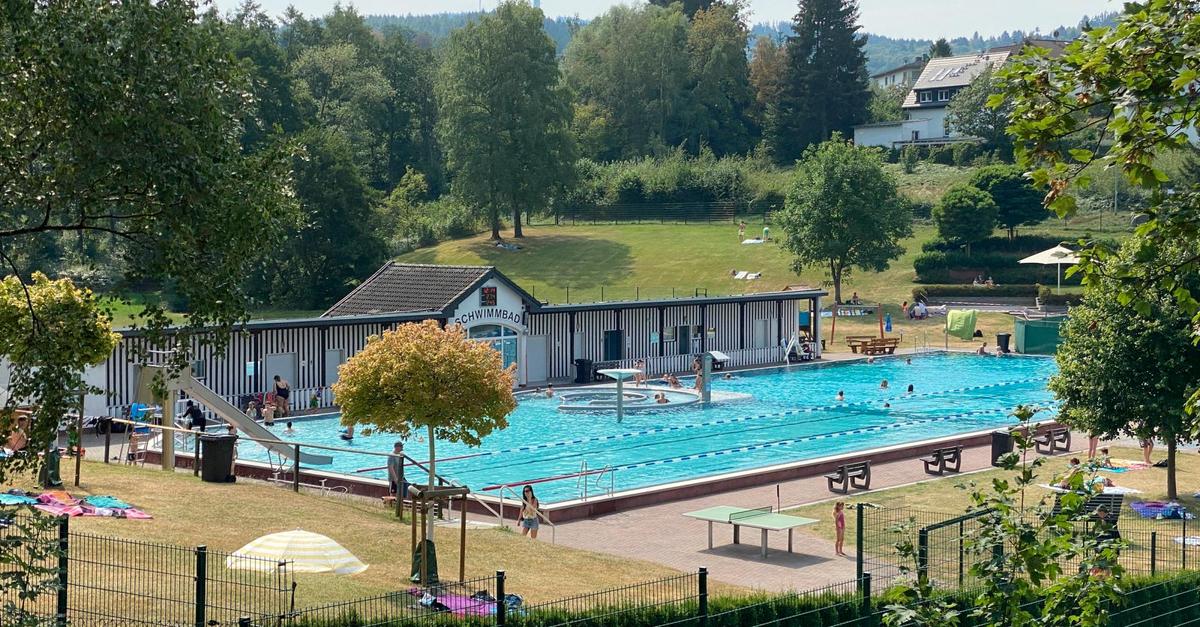 Baden in Zeitzonen: Schmitten bilanziert