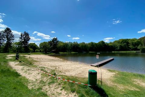 Am Freitag öffnet der Hattsteinweiher in Usingen