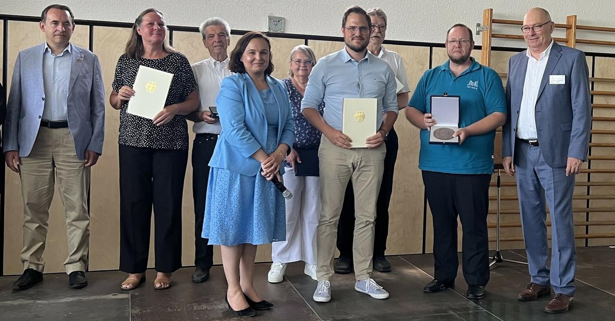 MGV Cleeberg erhält Zelter-Plakette