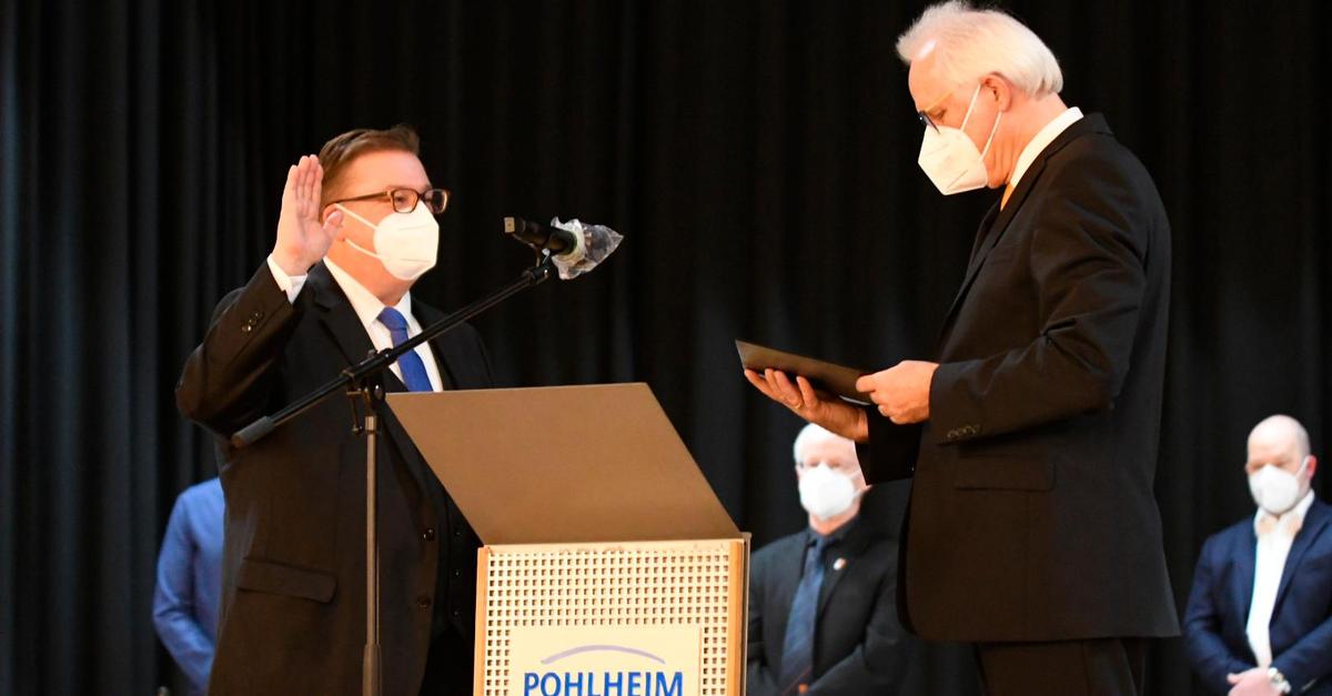 Stabwechsel im Pohlheimer Rathaus
