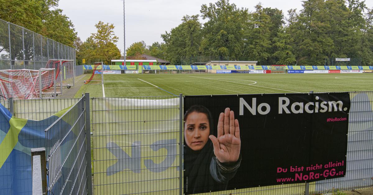 Rassismus im Fußball: Wenn selbst Kinder zu Opfern werden