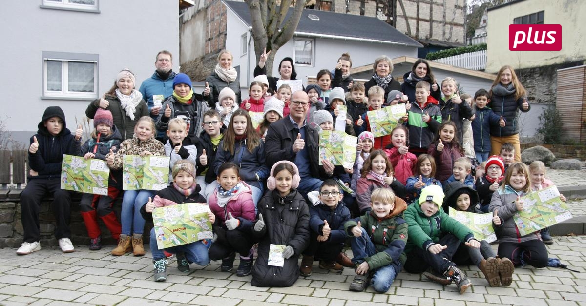 Kinder aus Brechen erstellen eigene Spielplatzkarte