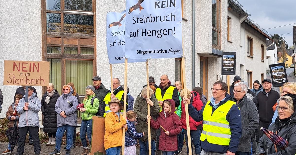 Hengen: „Ein klares Zeichen gegen den Steinbruch”