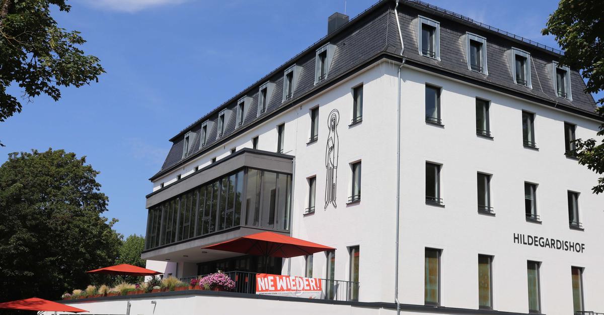 Erste Erzählcafé im Hildegardishof Waldernbach