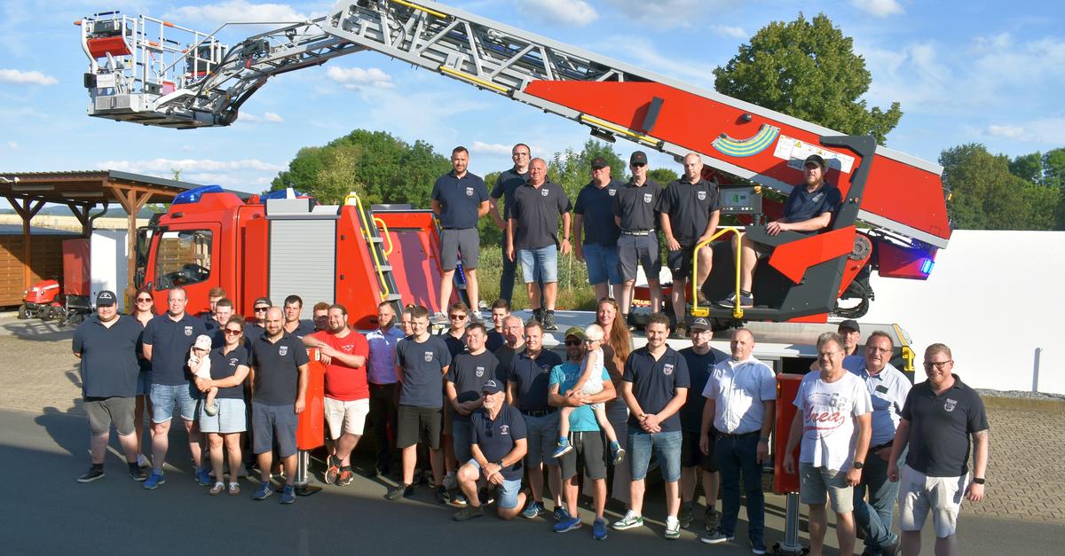 Runkel: Feuerwehr freut sich über neue Drehleiter