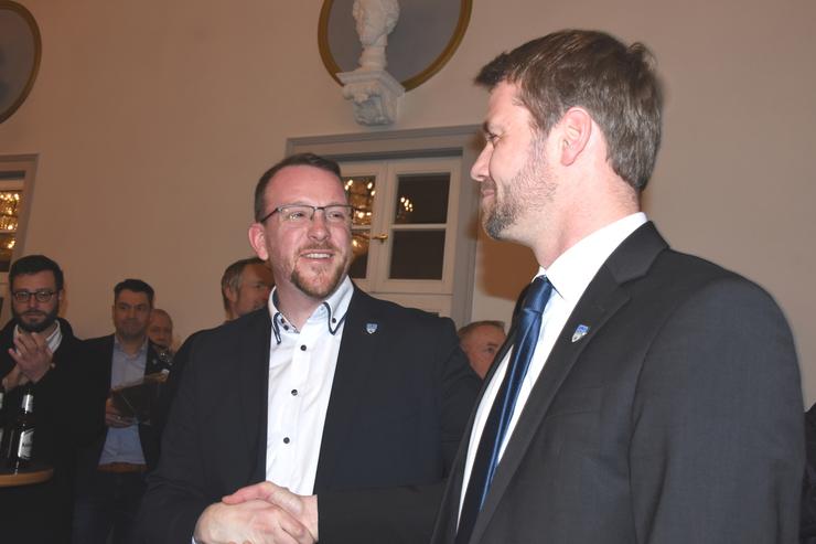 Johannes Hanisch (CDU) gewinnt Bürgermeisterwahl in Weilburg