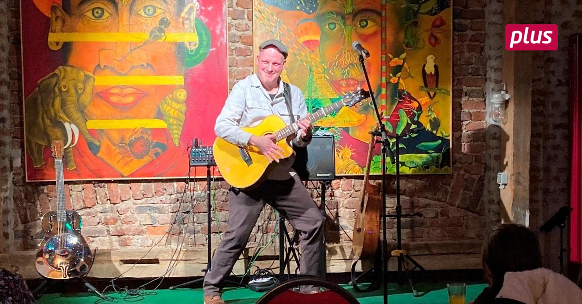 Gitarrist Michael Diehl begeistert Publikum in Elkerhausen | Mittelhessen