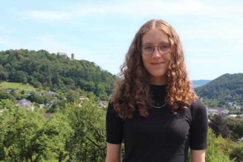 Aline Stremel holt Traum-Abi an der Lahntalschule Biedenkopf