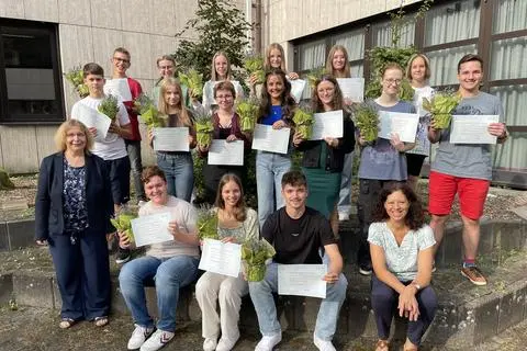 Lahntalschule Biedenkopf überreicht Französisch-Zertifikate