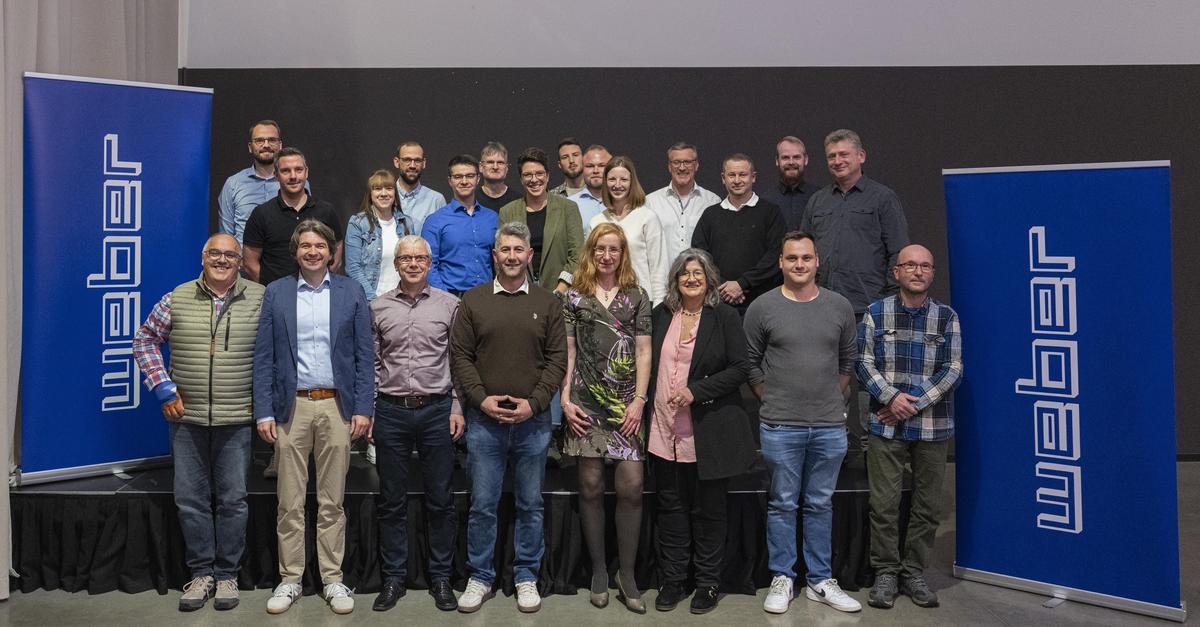 Weber Breidenbach ehrt langjährige Mitarbeiter für Treue und Einsatz