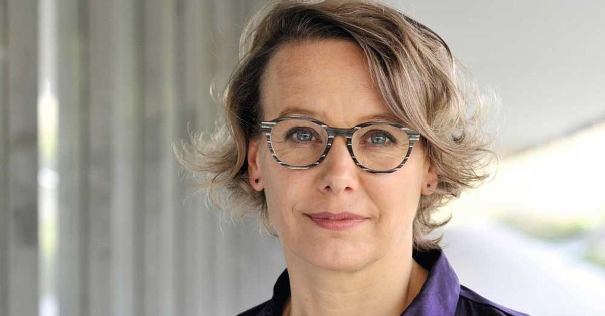 Sandra Lüpkes liest aus „Das Licht im Rücken“