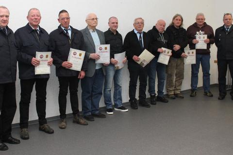 Wolzhäuser Wehr bestätigt Wehrführer Benjamin Karl im Amt