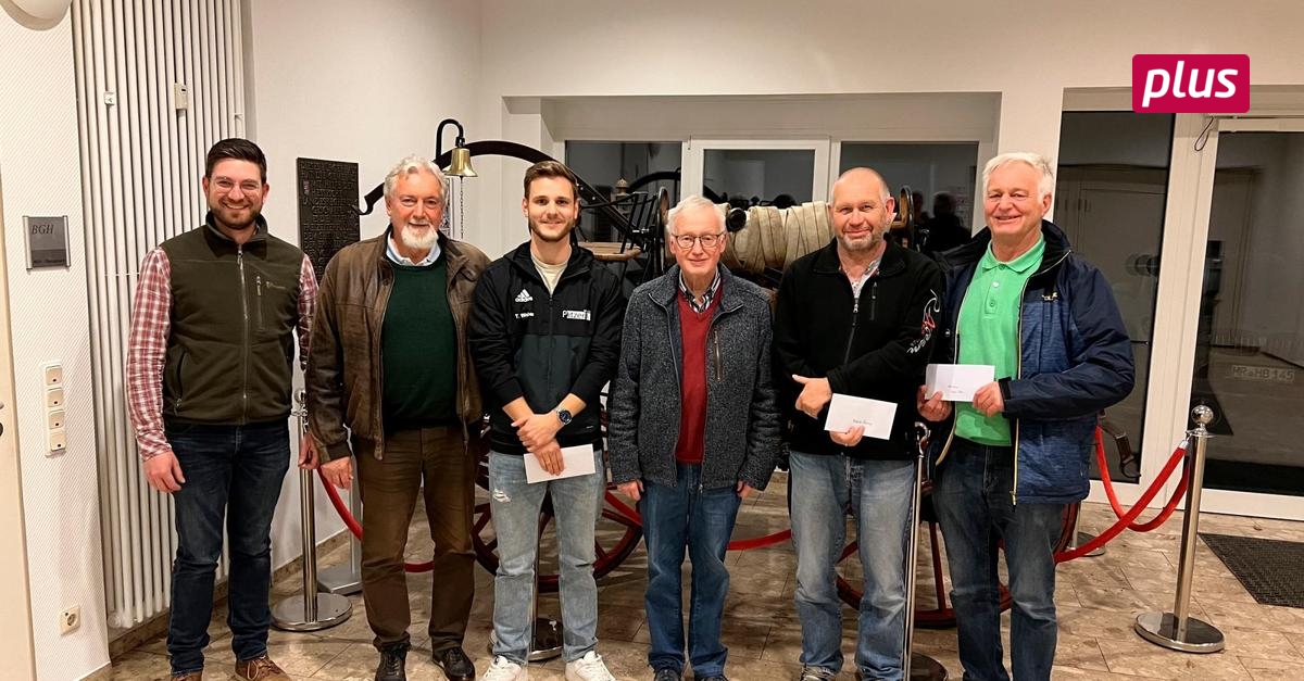 Für Holzhausen verdient gemacht