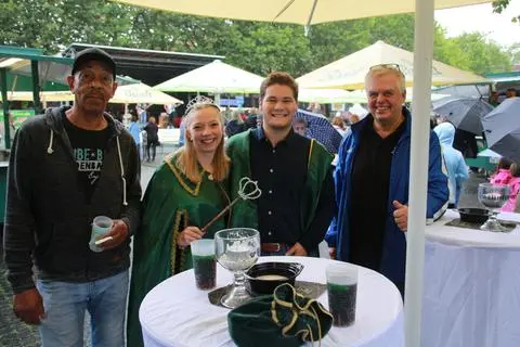 „nass+dreckig“ trotzen in Gladenbach dem Schmudelwetter