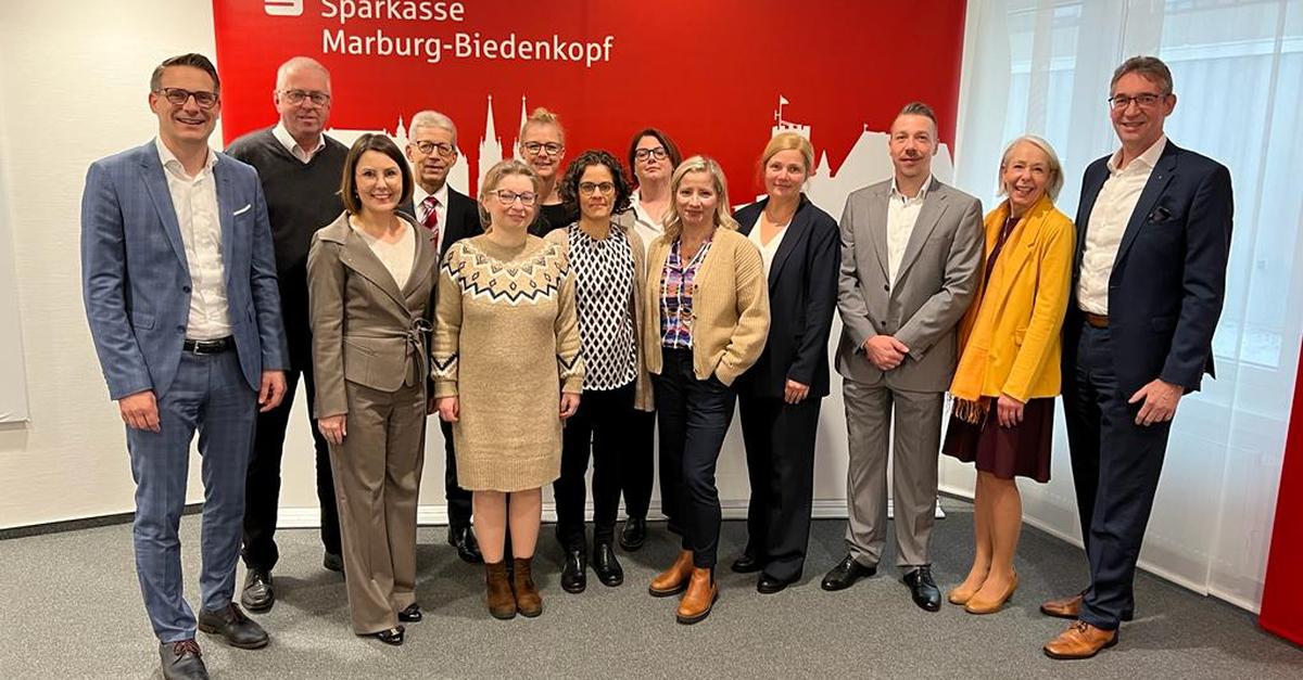 Sparkasse Marburg-Biedenkopf ehrt Jubilare