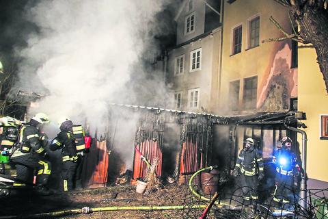 Innenstadt-Brand: Marburger Feuerwehr verhindert Schlimmeres