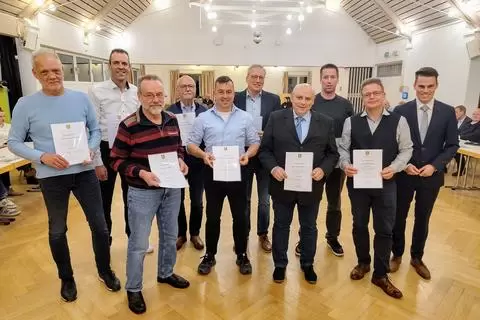 Burbachs neuer Bürgermeister Jonas Becker ist vereidigt