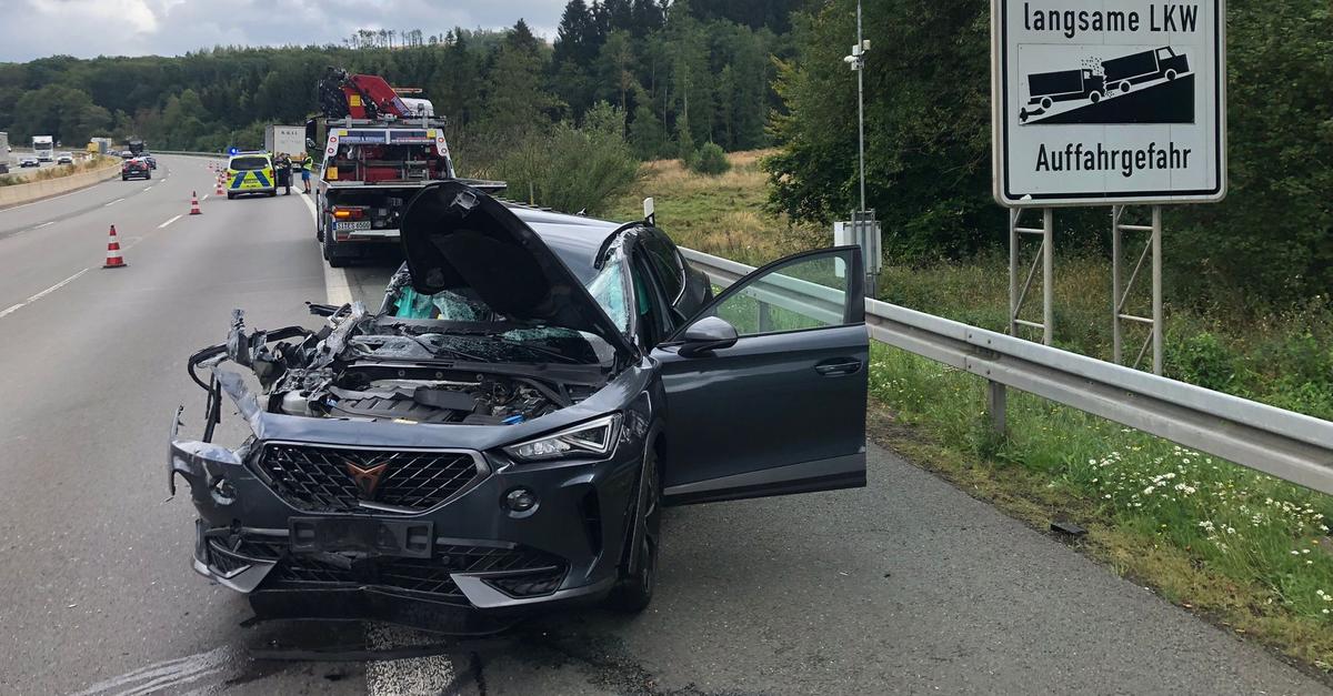 Unfall auf A45 hinter Wilnsdorf