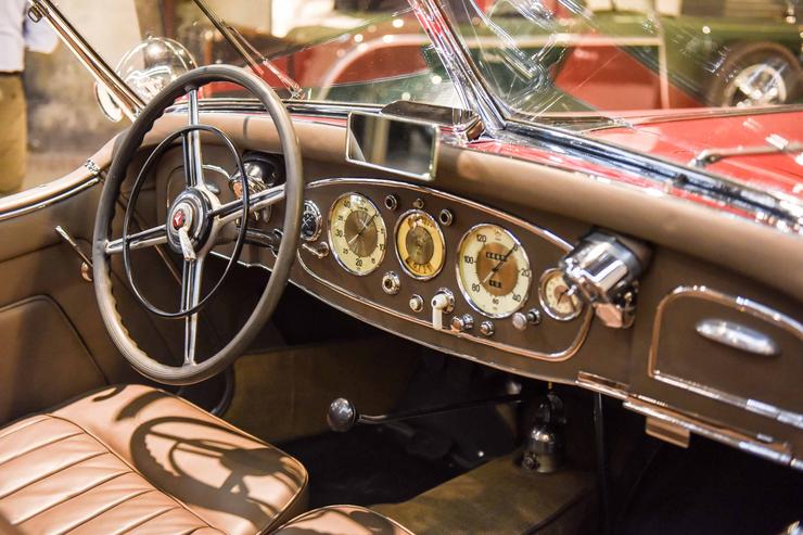 Nationales Automuseum: Das Auto der Schönen und Reichen