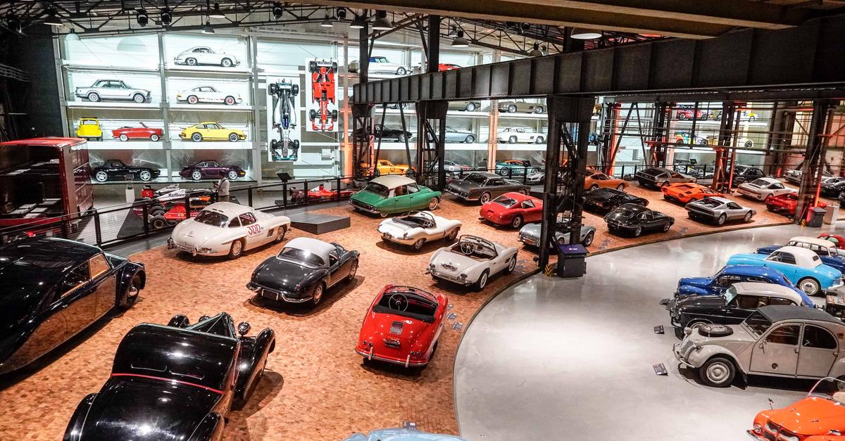 Weltweit einzigartiges Automuseum öffnet in Ewersbach