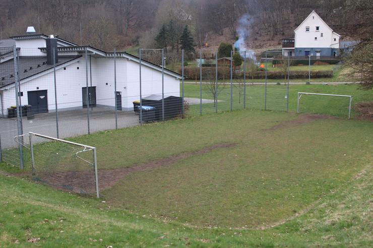 Wie geht es mit dem Bolzplatz in Donsbach weiter?