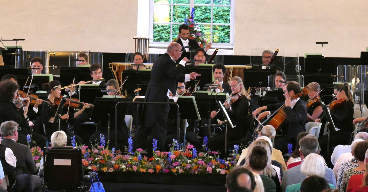Große „Wendepunkte“ der Klassik im Historischen Reithaus in Dillenburg
