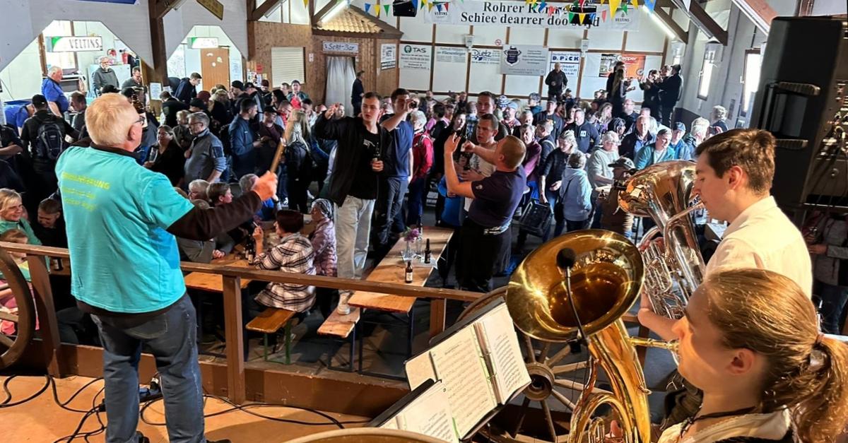 Beste Stimmung bei der Bierwanderung rund um Roth