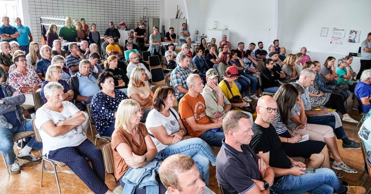 Ärger um mögliche Flüchtlingsunterkunft in Mademühlen
