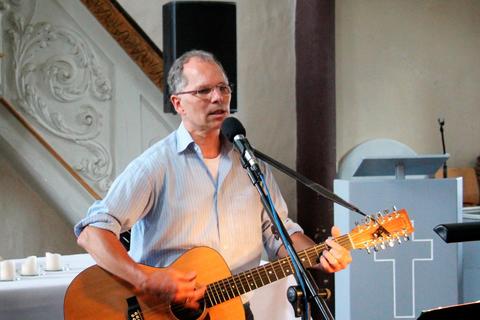 Jochen Günther begeistert auch solo