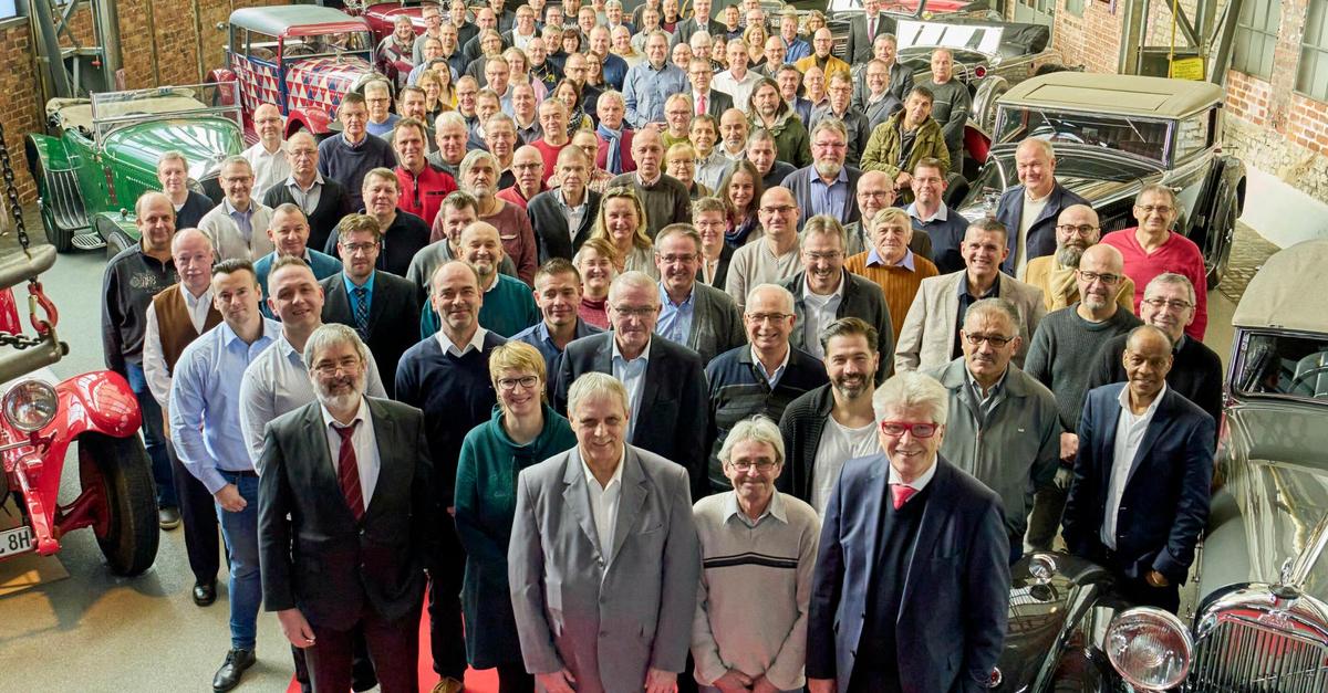 Rittal in stürmischen Zeiten auf Kurs - dank der Mitarbeiter