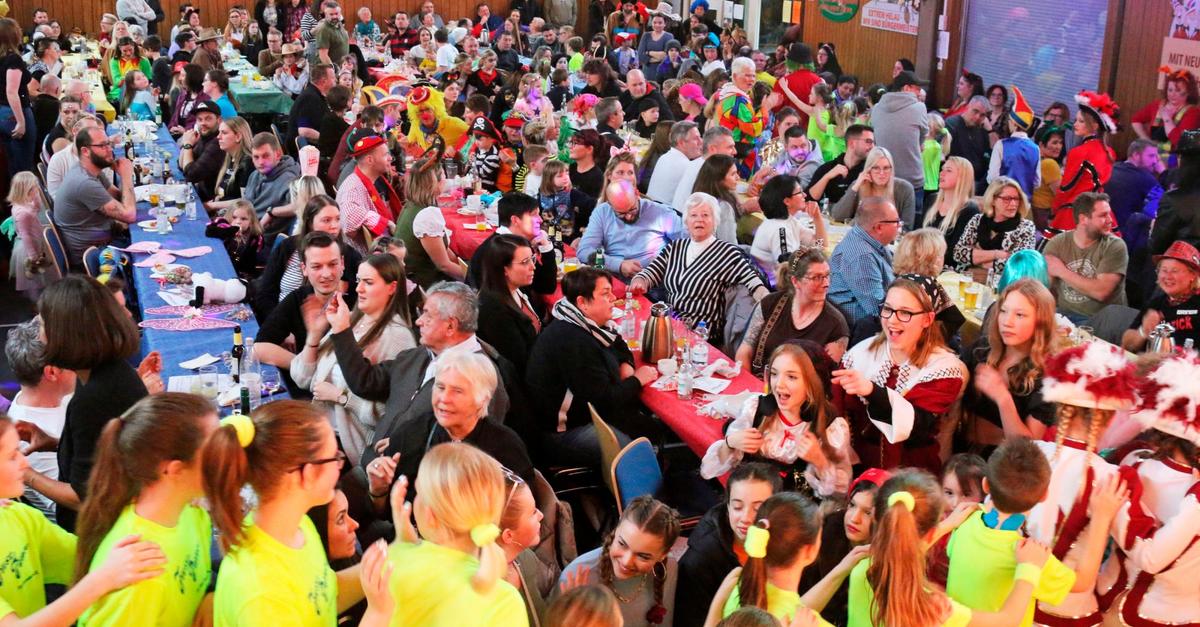 Nachwuchsnarren lassen's in Fleisbach und Bellersdorf krachen