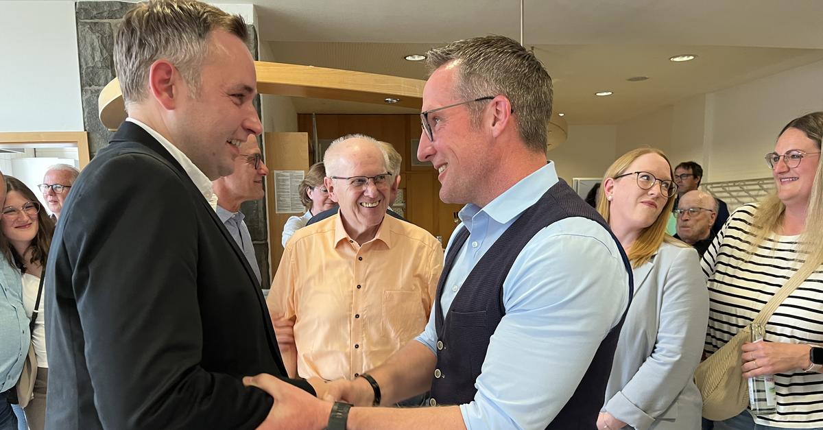 Liveticker: Daniel Philipp wird Bürgermeister in Mittenaar