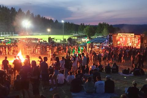 1500 Besucher feiern „Haahepper“-Festival in Ballersbach