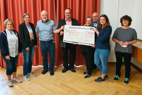 25 000 Euro für die Sozialstation Schöffengrund | Mittelhessen