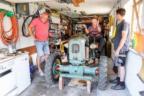 Traktor Marke Eigenbau bereichert „Finsterloh“ in Wetzlar