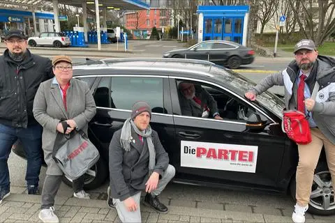 „Die Partei“ demonstriert gegen die Ampel in Wetzlar