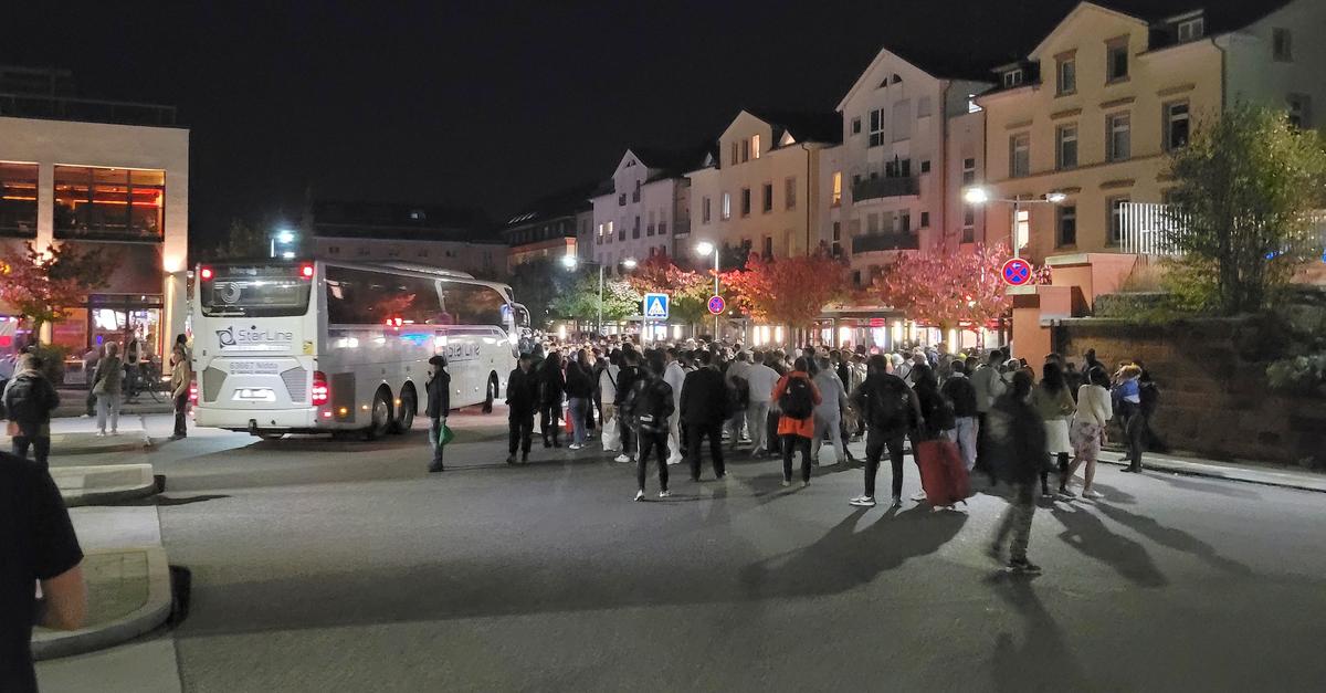 Reeber reist, Teil 11: Ein Abend mit Fritten und Fremden