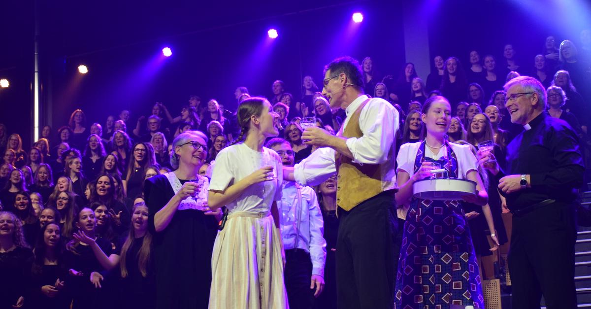 4500 Besucher in der Buderus-Arena erleben „Paul und Gretel“
