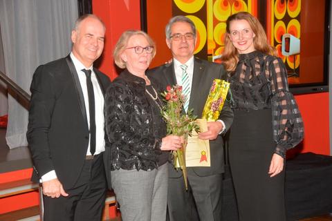 70 Jahre das Tanzbein schwingen