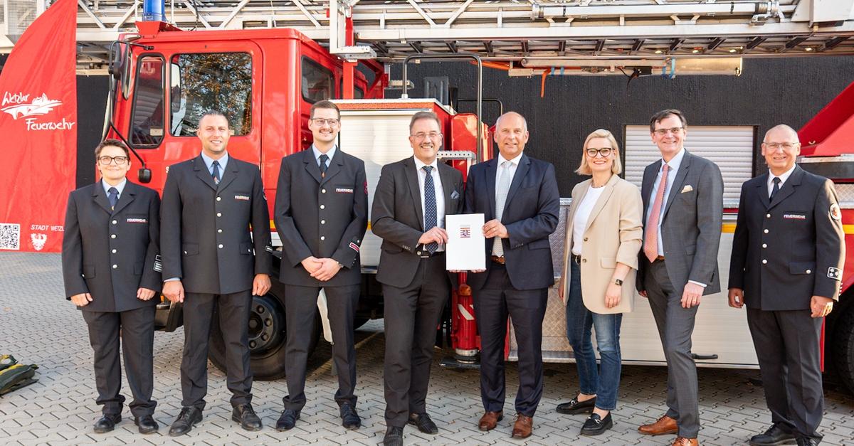 Wetzlar bekommt 270.000 Euro für ein Drehleiterfahrzeug