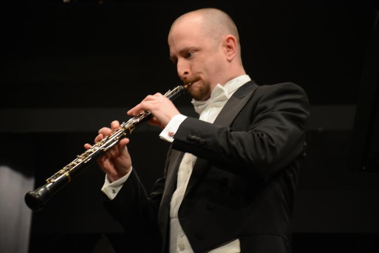 Frieder Uhlig überzeugt in Wetzlar als Solist an der Oboe