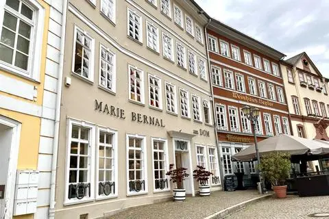 Wetzlarer Altstadtgesichter: Marie Bernal und Tochter Sara