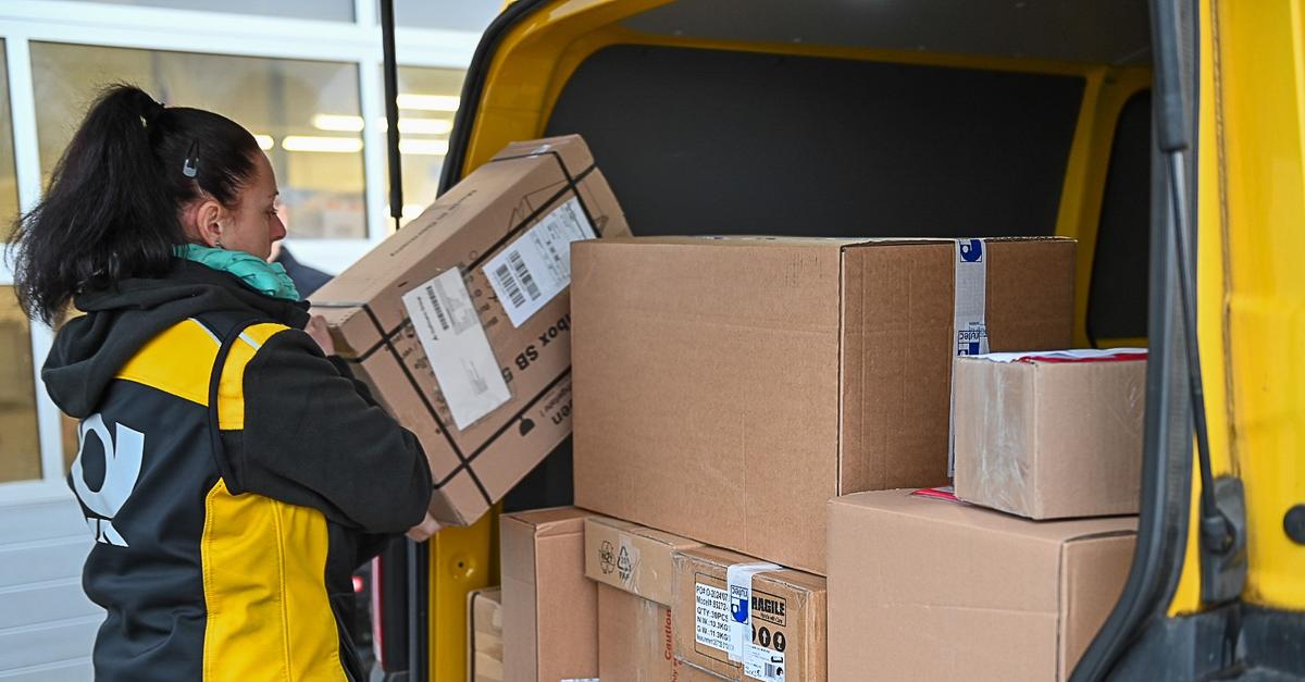 Als Paketzusteller unterwegs in der Weihnachtszeit