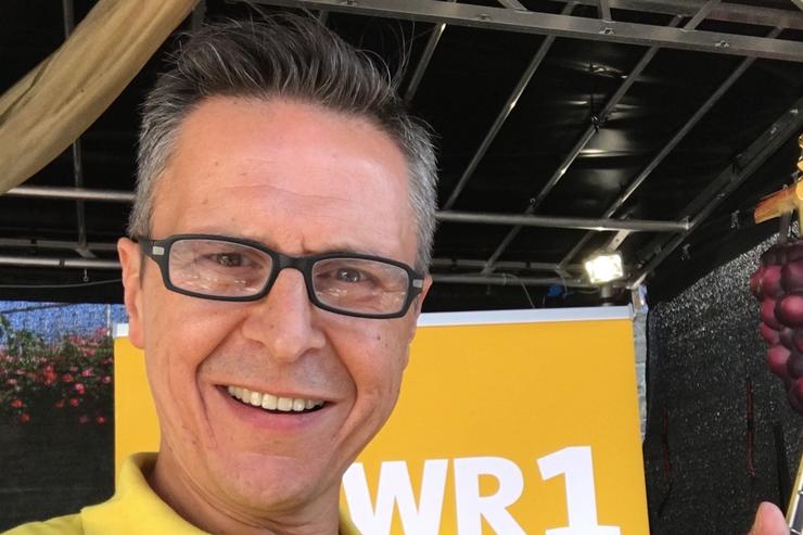 Musiker Peter Kühn bringt „Public Singing“ nach Wetzlar