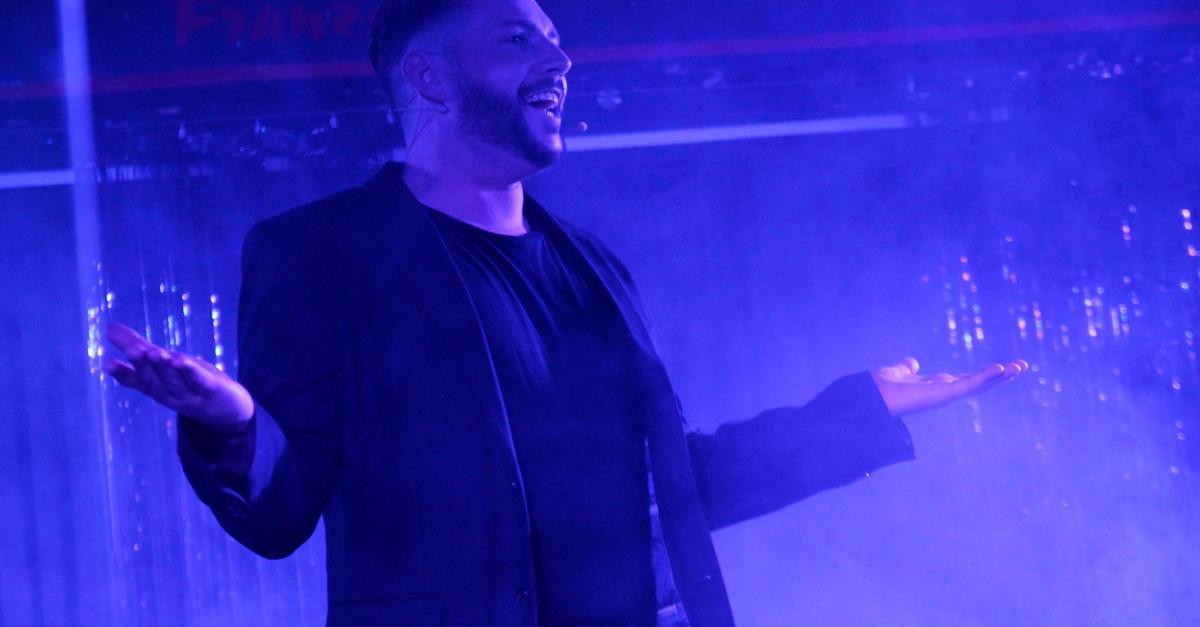 Musicaldarsteller Maik Eckhardt begeistert auch mit Schlagern und Songs der "Kelly Family"