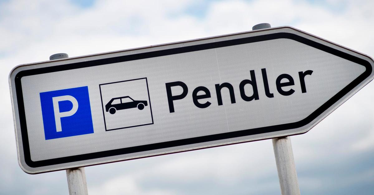 31 051 Arbeitnehmer pendeln zum Job